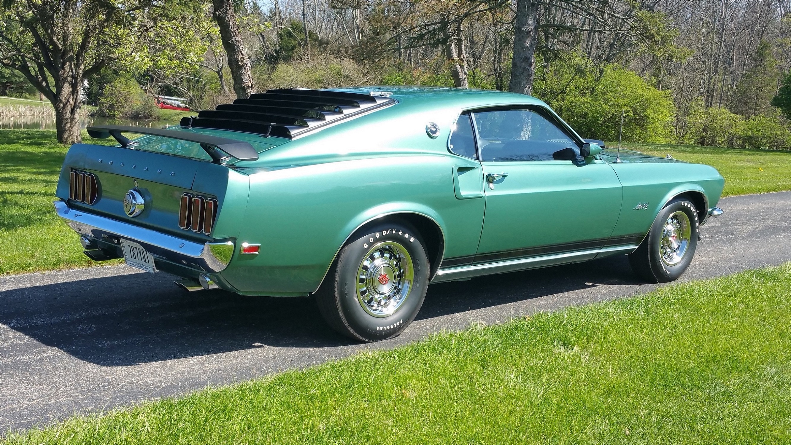 1969 Ford Mustang GT R-code SOLD - BenzaMotors